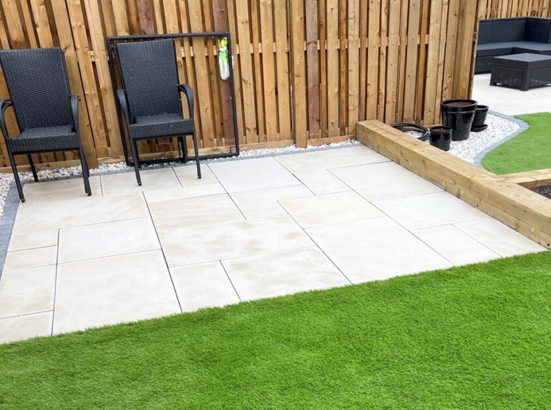 Mint Smooth Sandstone Paving - Sawn & Honed | Patio Pack - 20mm