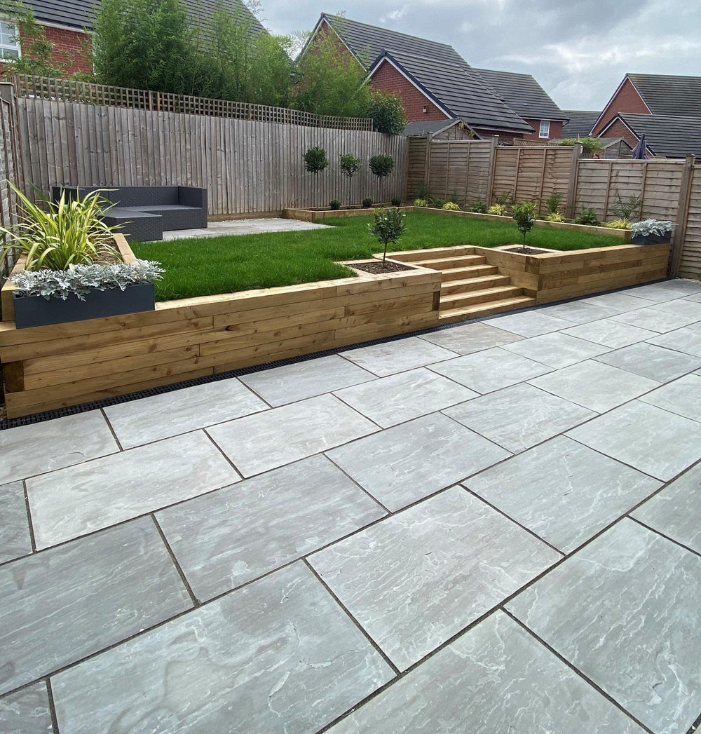 Kandla Grey Indian Sandstone Paving Slabs | Riven - Sawn Edge | 900x600 ...