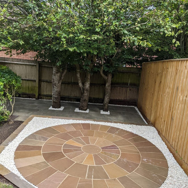 Raj Green Sandstone Circle - Handcut - 22mm Calibrated – Universal Paving